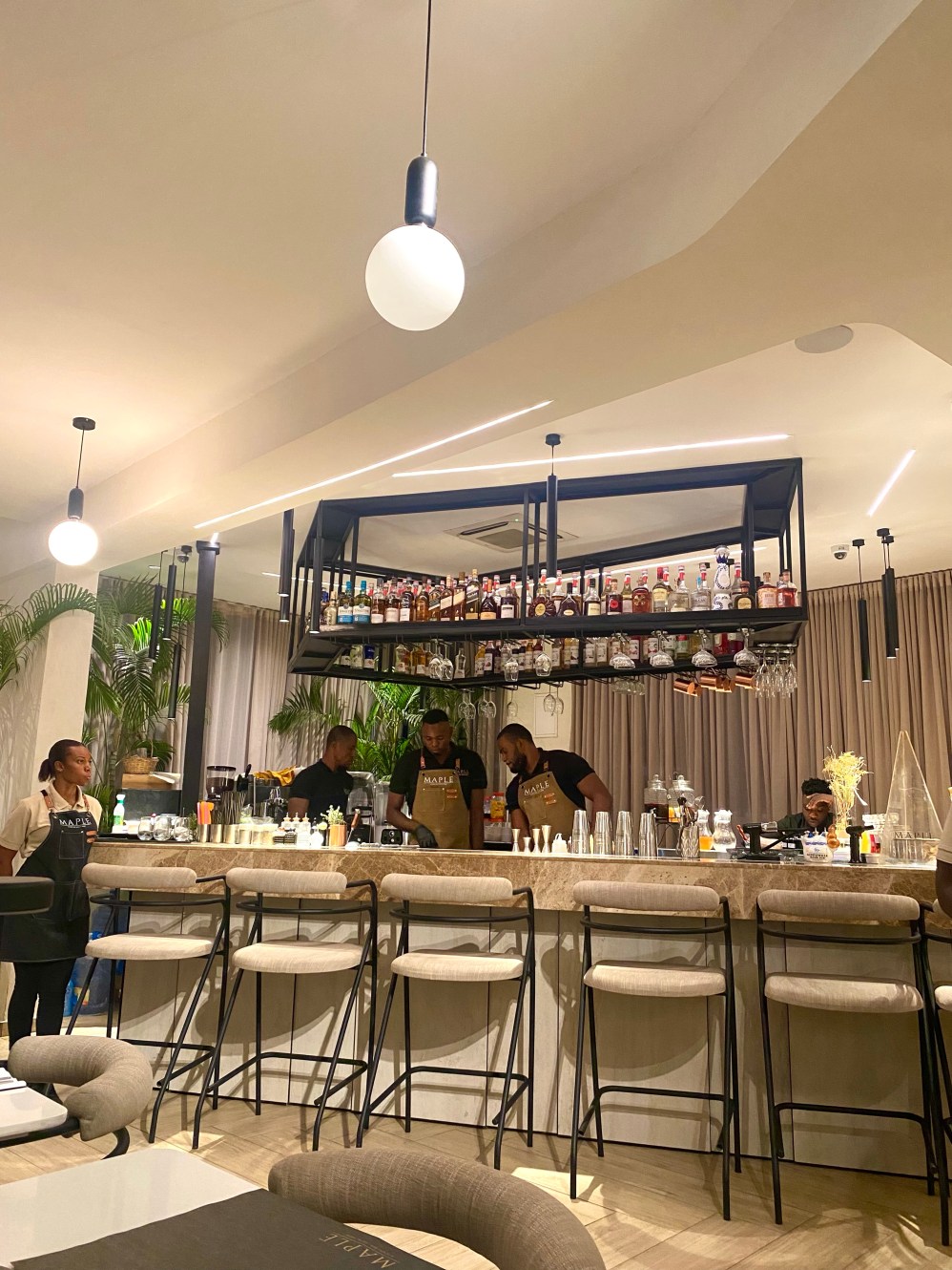 Places in Lagos| Maple Restaurant – MARIAM SHITTU